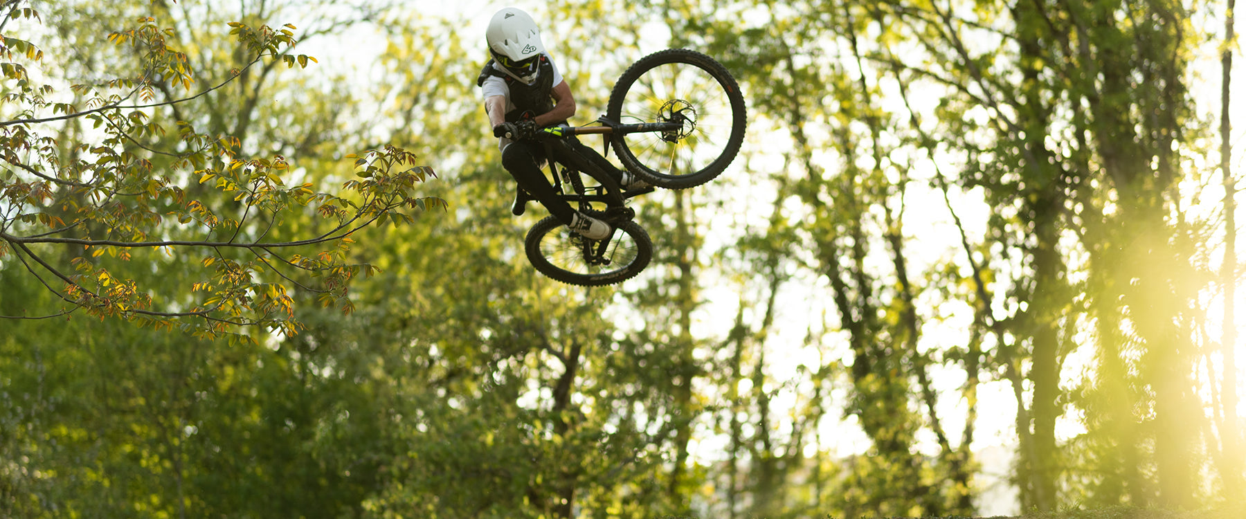 ATB-1 Flight – 6D Helmets Europe
